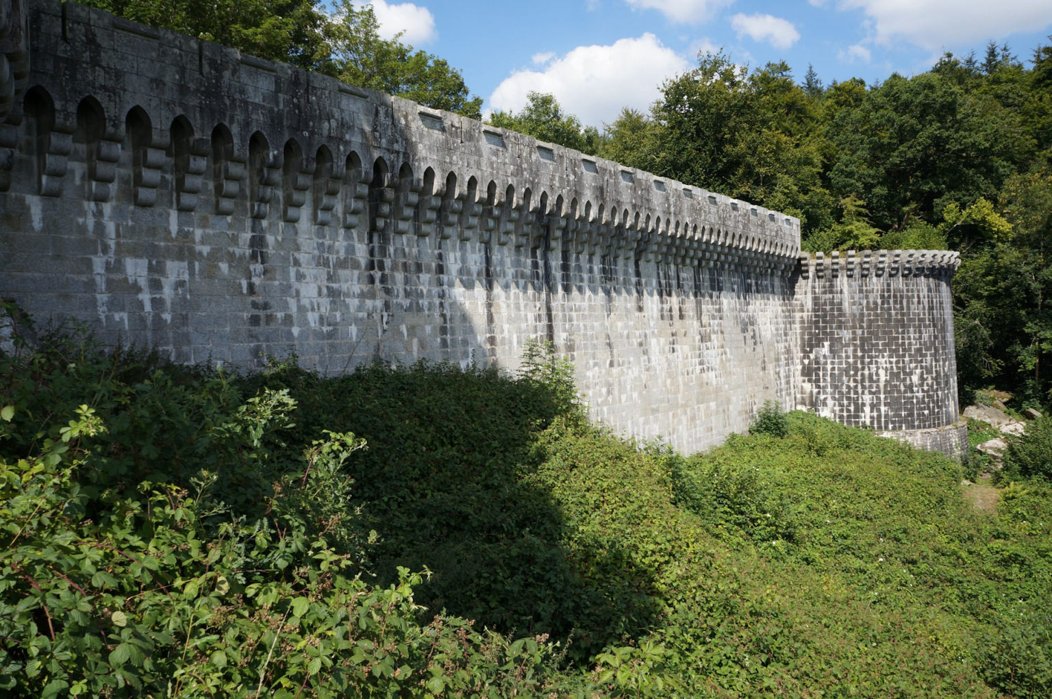 Saint-Nicolas-du-Pélem - Patrimoine, activités et visites